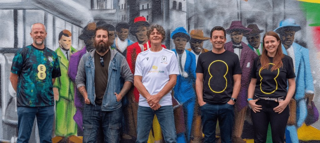 Spray it forward Helping Communities through Wall Art: Community Mural ...